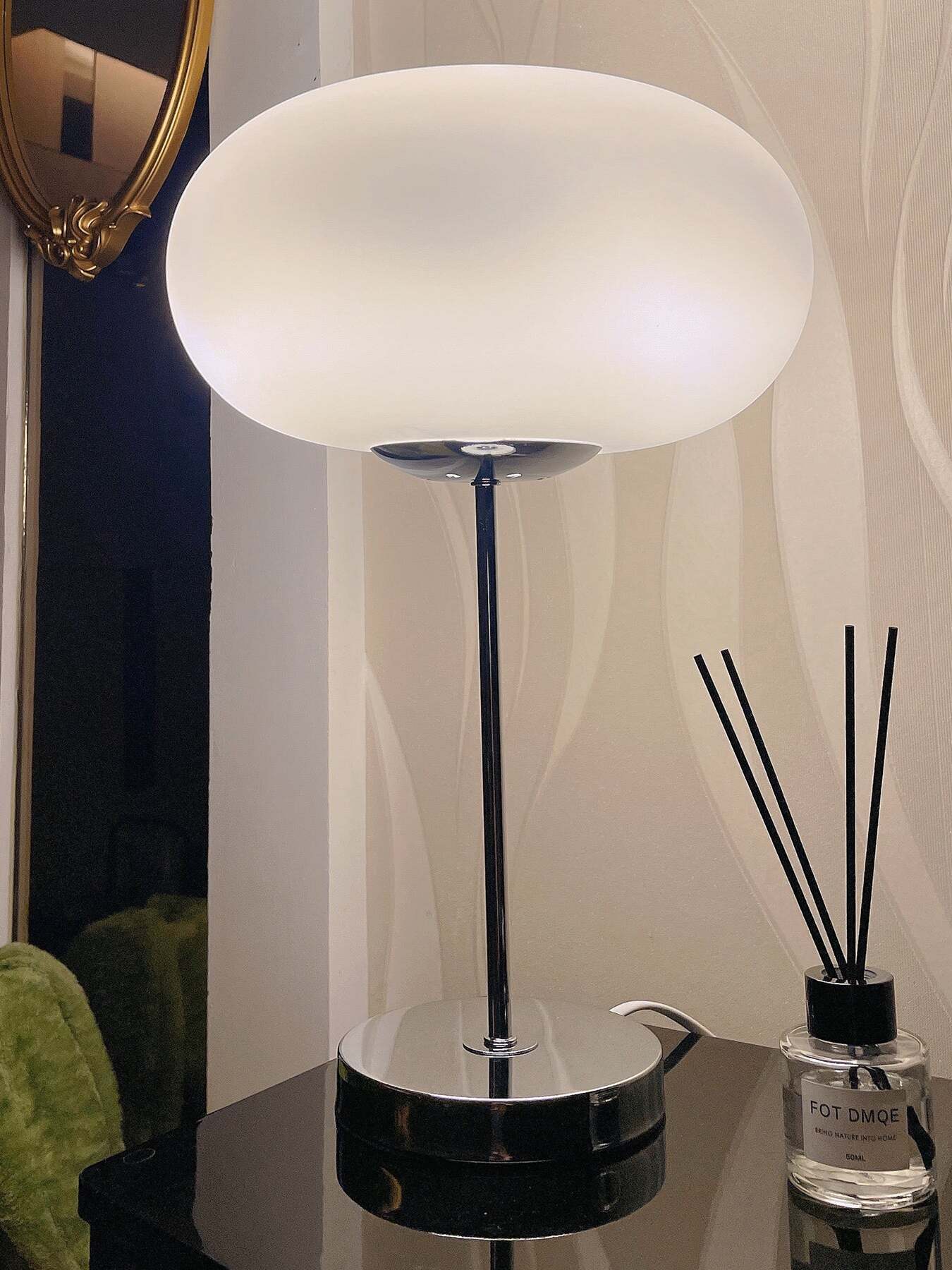 Lumi Table Lamp