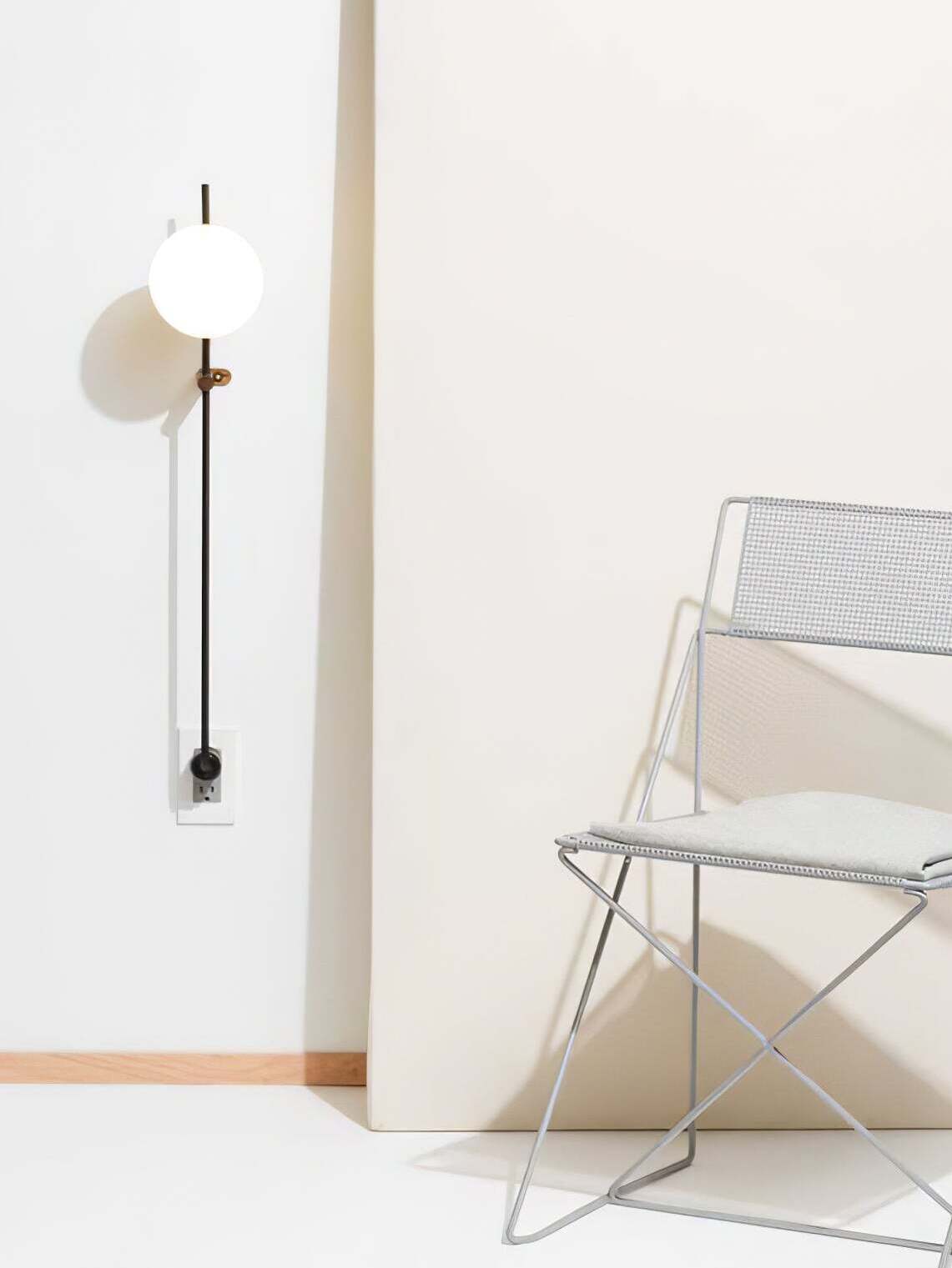 Lynea Wall Lamp
