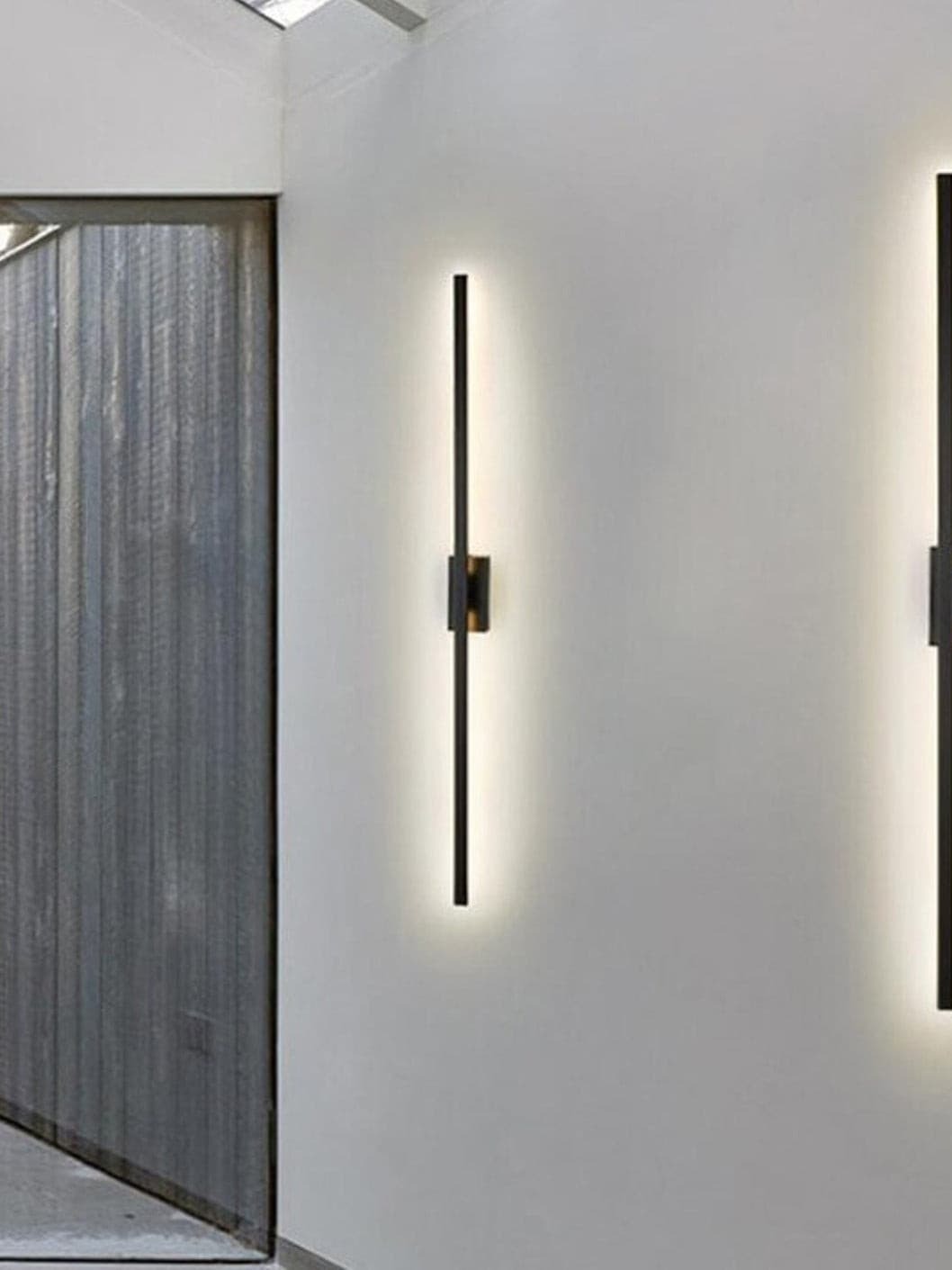 Linear Modern Sconce