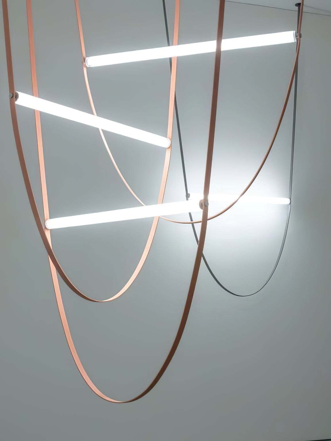 Wireline Pendant Light