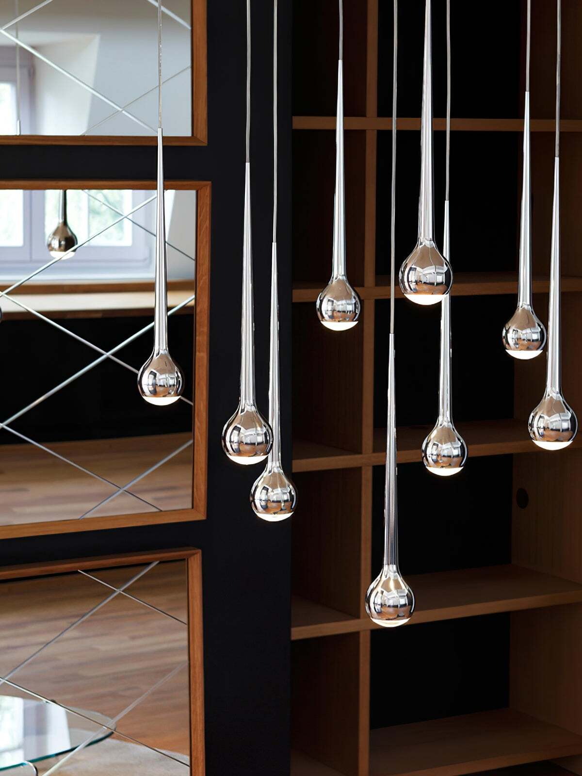 Falling Pendant Lamp