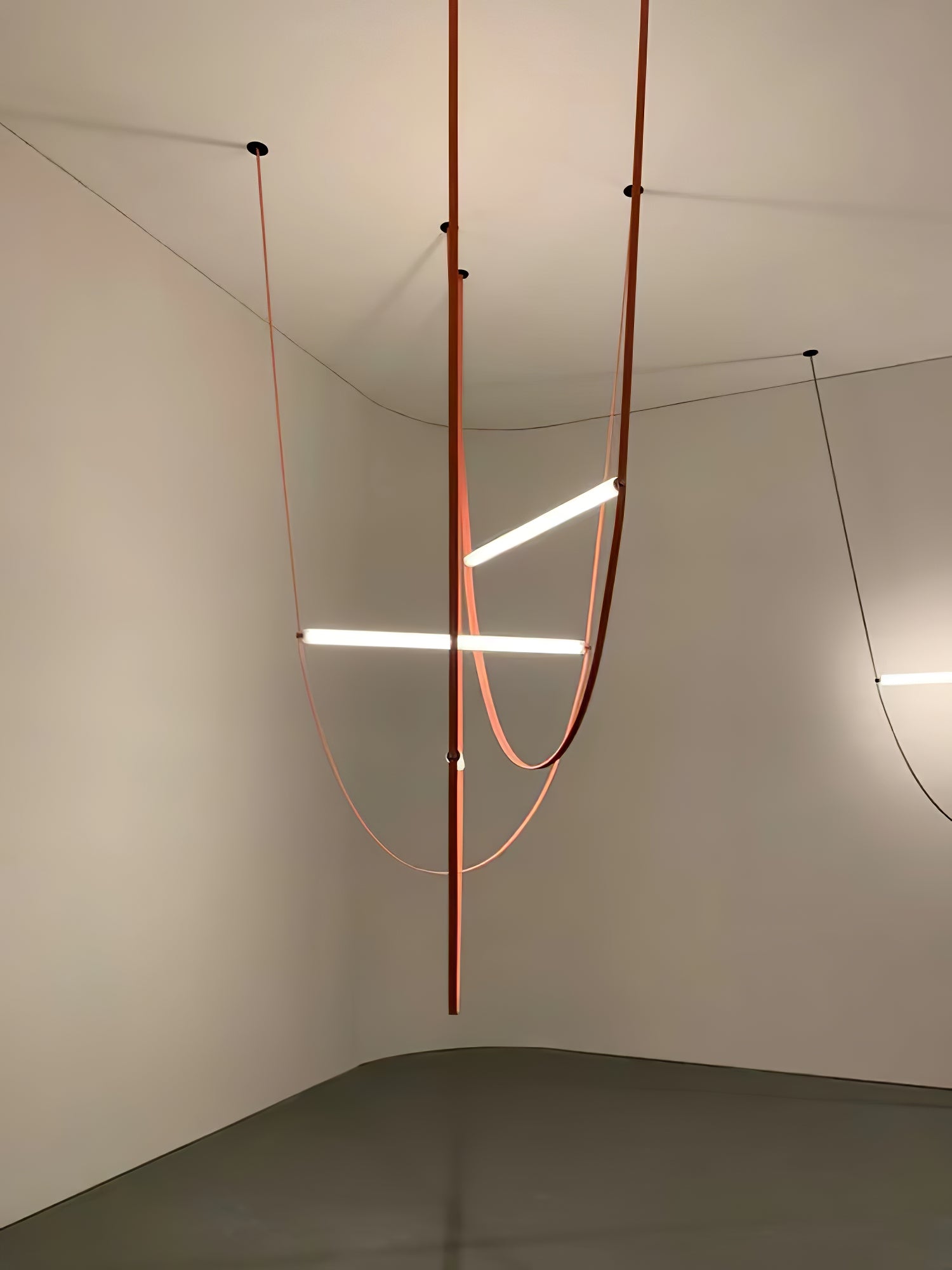 Wireline Pendant Light