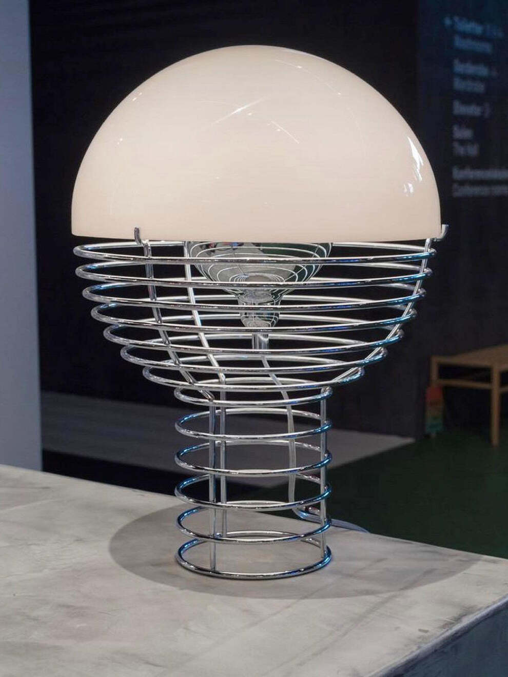 Wire Table Lamp