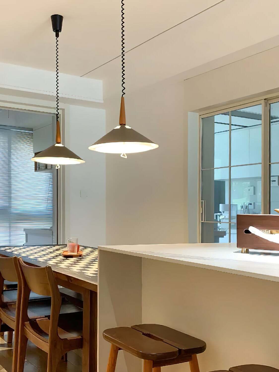 Acking’s Pendant Light