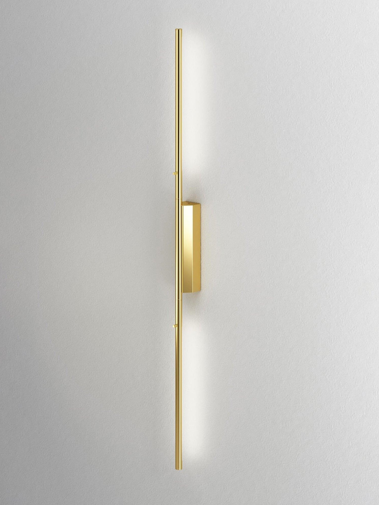 Linear Modern Sconce