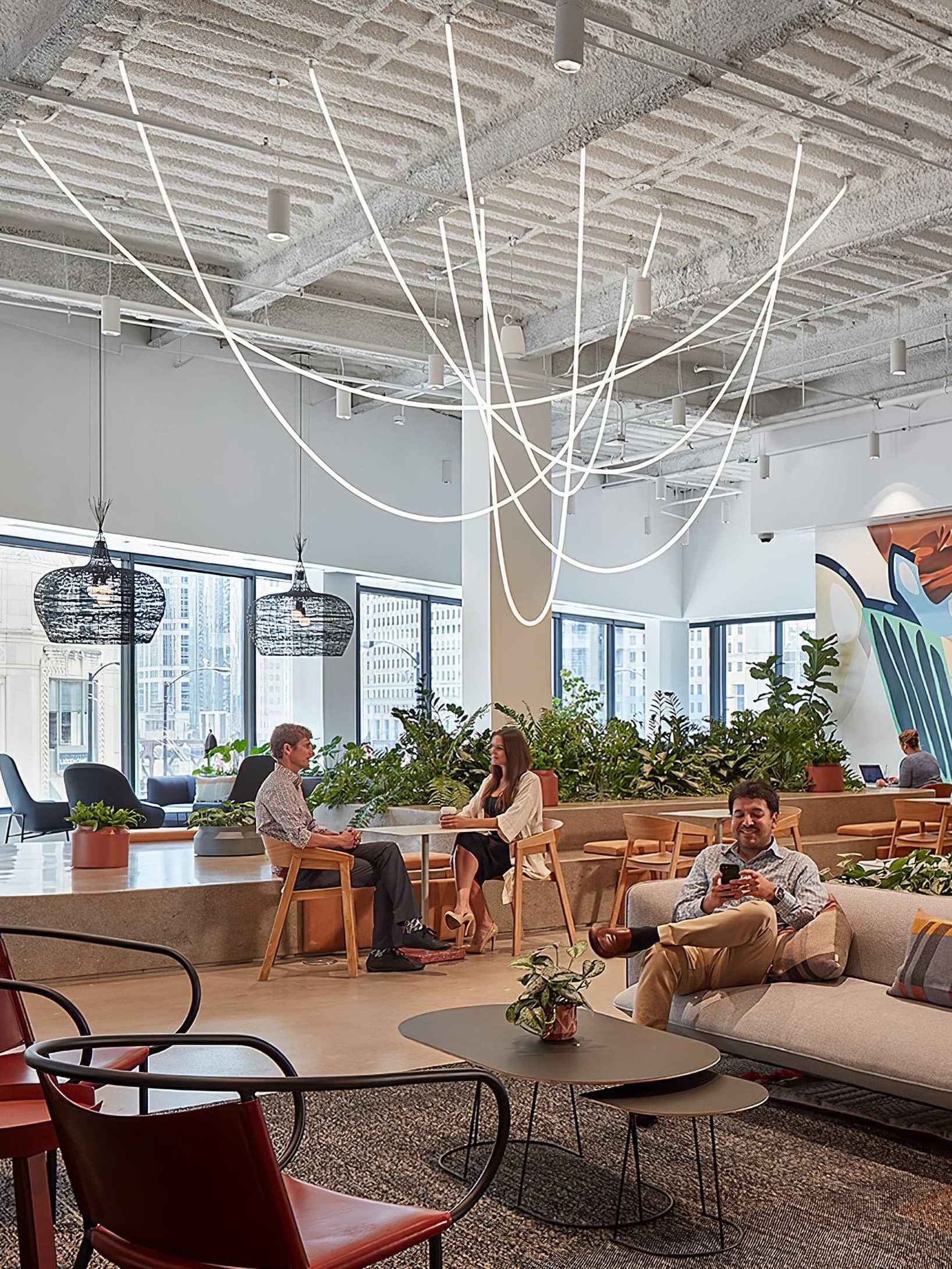 Tracer Loop Pendant Light