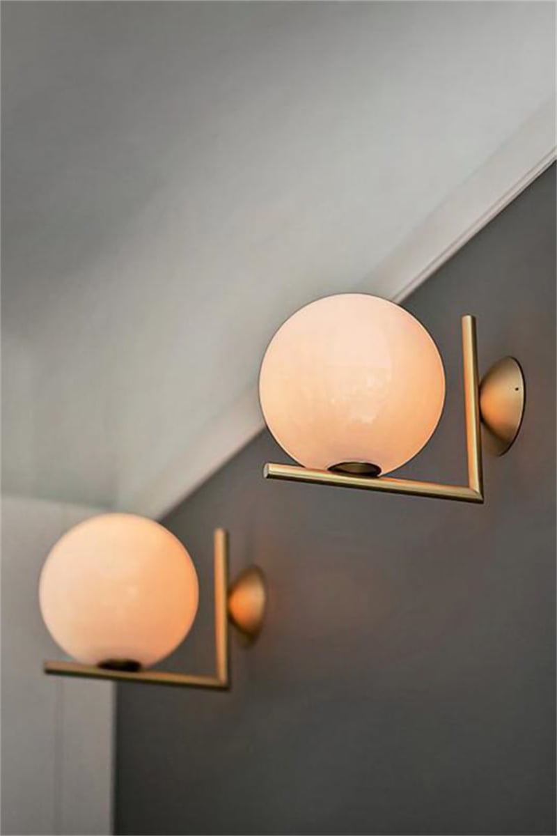 IC Lights Wall Light