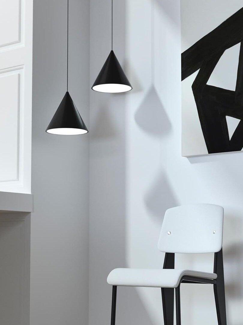 String Pendant Light