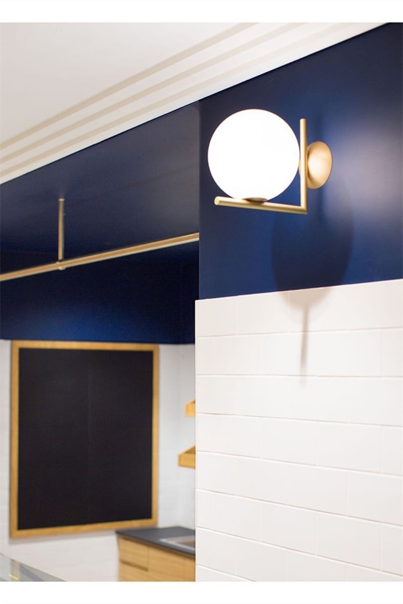 IC Lights Wall Light